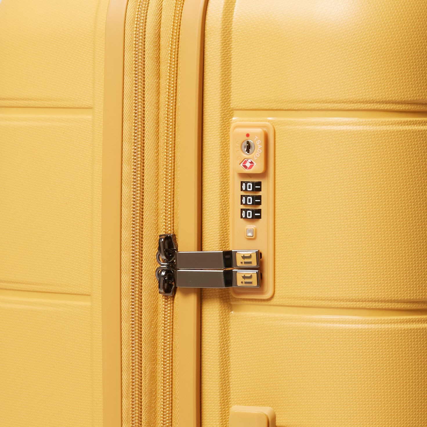 IT Luggage 30” Eco-Tough Spinner Suitcase - Hardside, Expandable, Honey ...