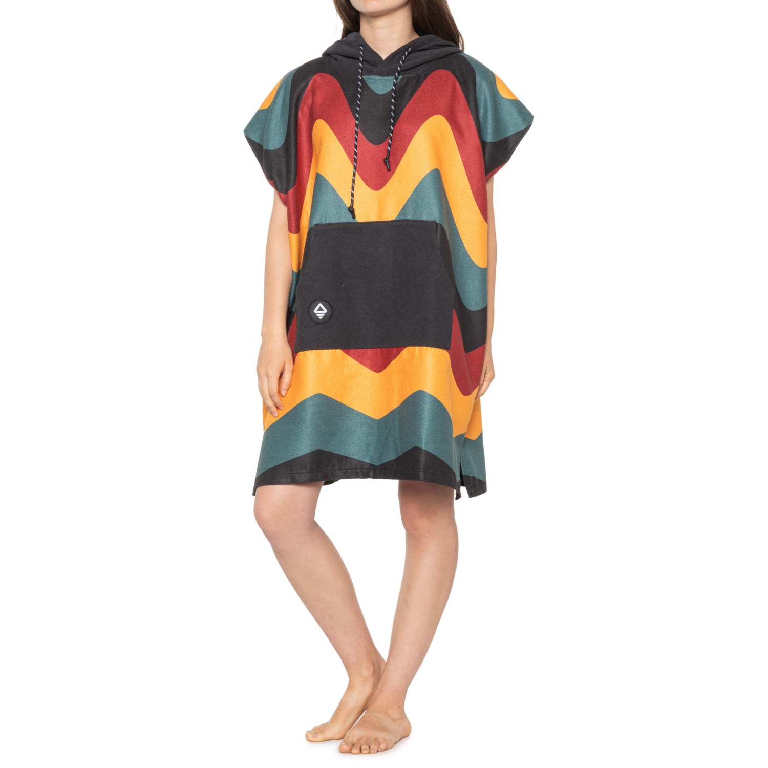 Nomadix Changing Poncho - Short Sleeve - Save 42%
