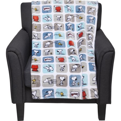 Peanuts Snoopy Woof VelvetLoft® Oversized Throw Blanket - 50x70”, Multi ...