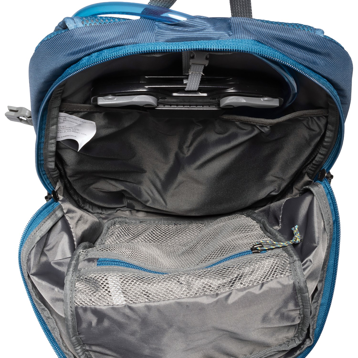 Sierra Designs Minaret Summit 14 L Hydration Daypack - 68 oz. Reservoir ...