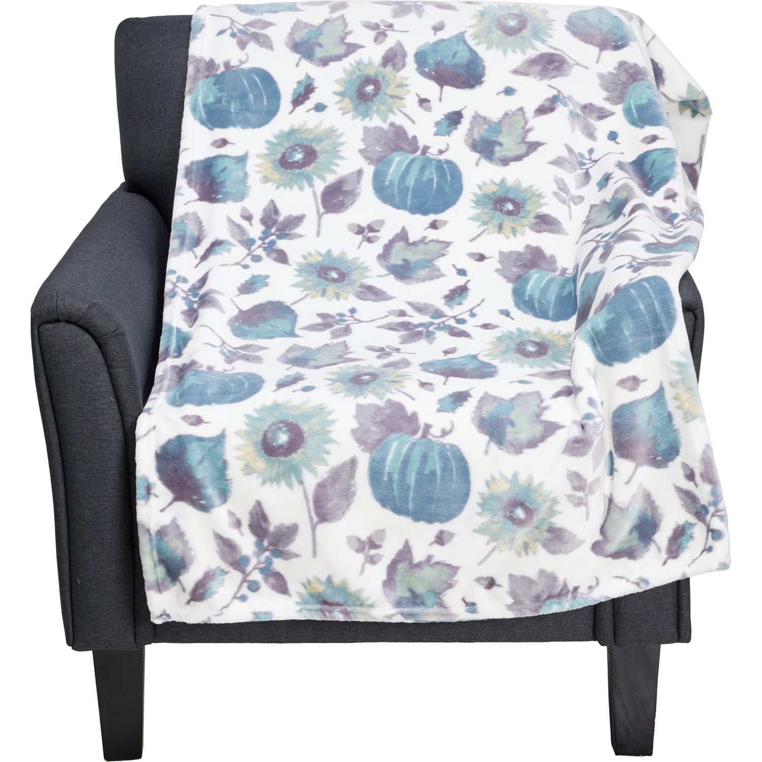 The Farmhouse by Rachel Ashwell Pumpkin Garden Printed Fleece Throw ...